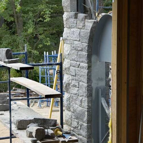 Why Natural Stone Veneer is the Perfect Summer Upgrade