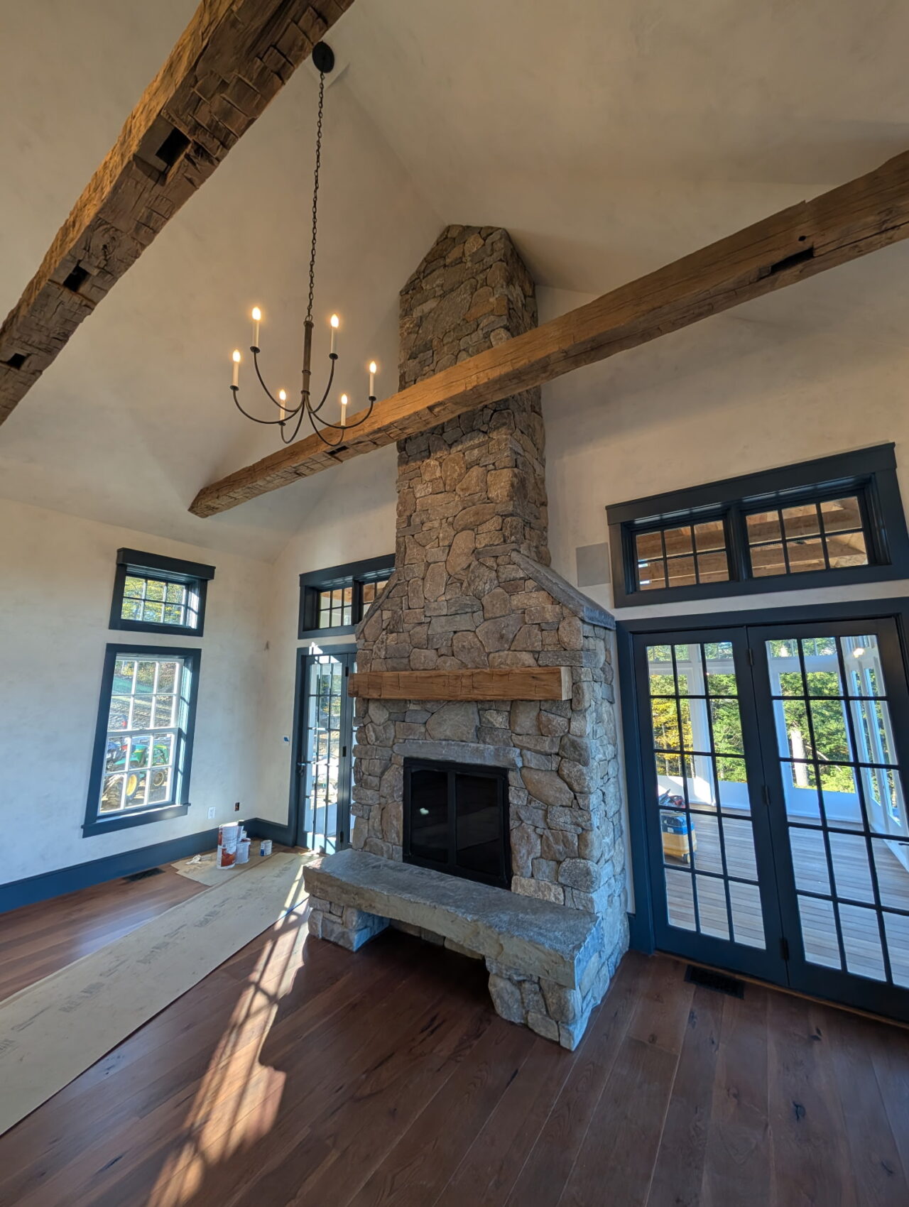 Farmhouse Blend Stone Veneer Sawn Back Stone for Sale - Green Mountain ...
