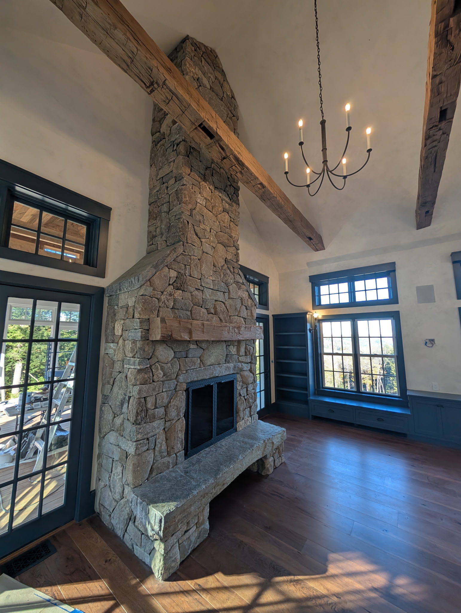 Farmhouse Blend Stone Veneer Sawn Back Stone for Sale - Green Mountain ...