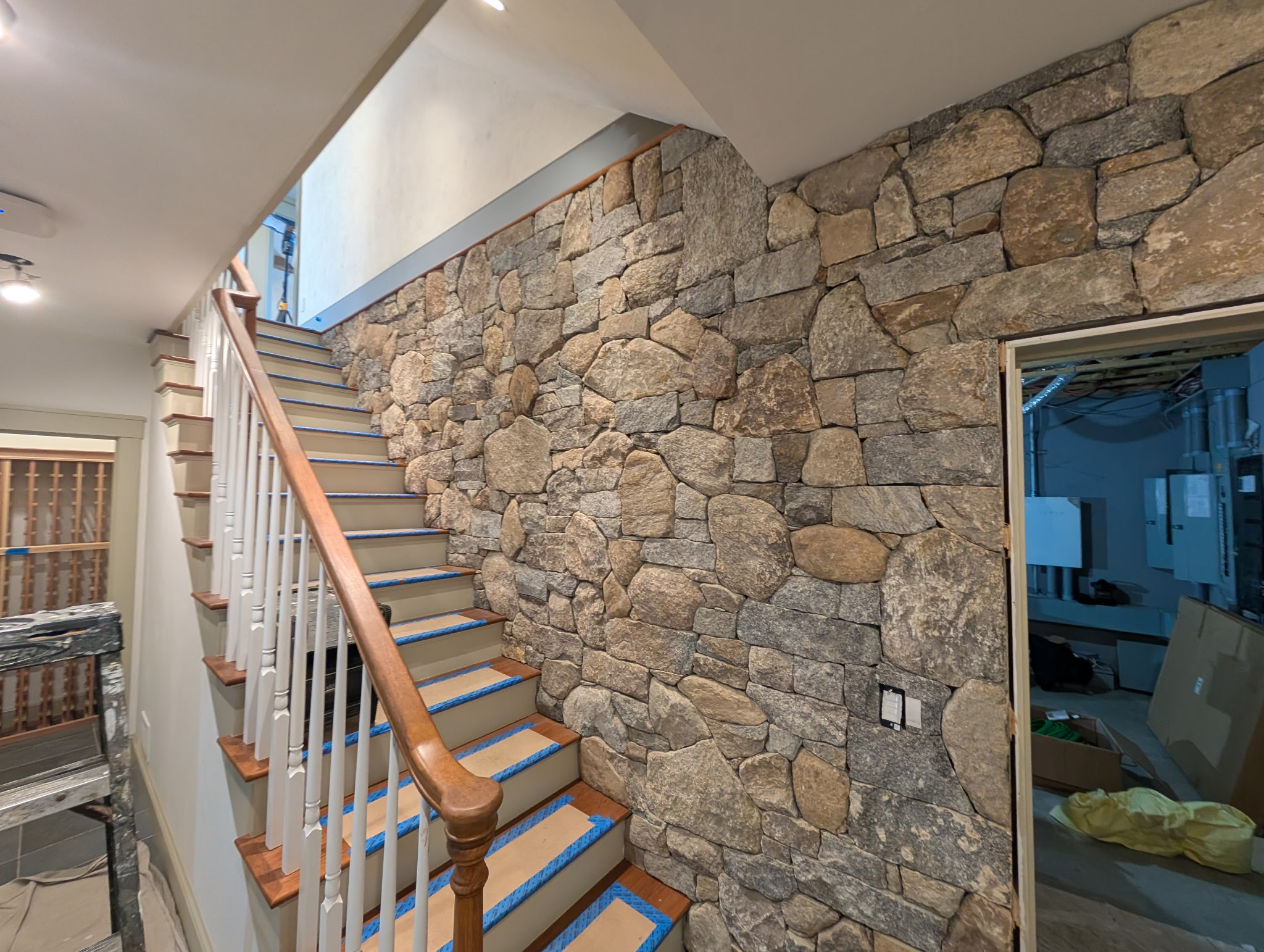Farmhouse Blend Stone Veneer Sawn Back Stone for Sale - Green Mountain ...