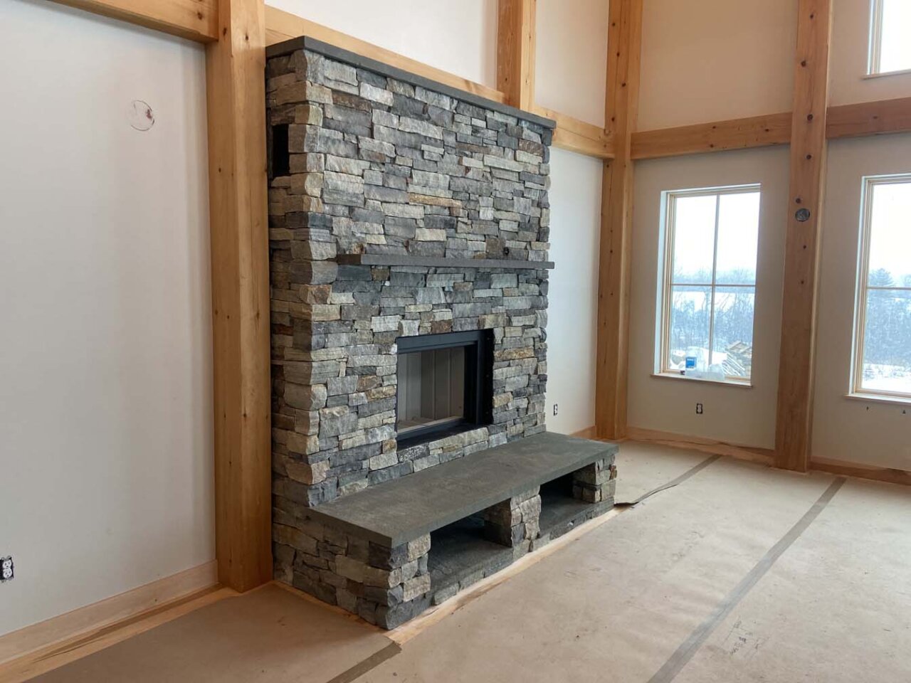 Dove Cove Ledge Stone Veneer - Green Mountain Veneer