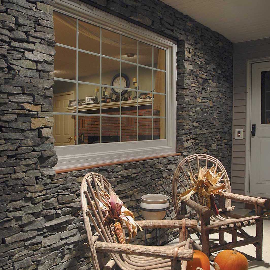 Corinthian Granite Ledge Stone Veneer - Green Mountain Veneer