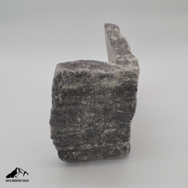 Saratoga Granite Ashlar Stone Veneer - Green Mountain Veneer