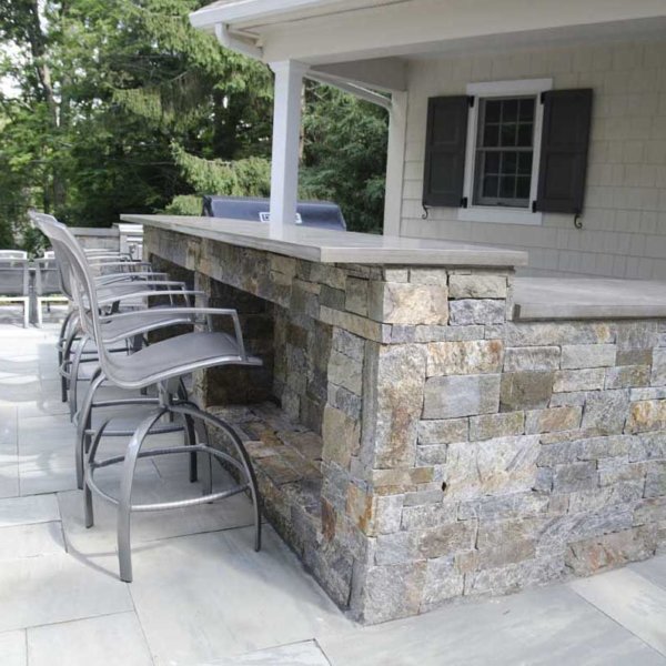 Ticonderoga Granite Ledge Full Bed - Green Mountain Veneer