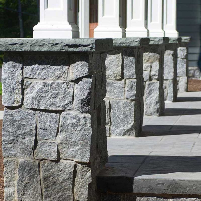 Wood Creek Granite Square and Rect Stone Veneer - Green Mountain Veneer